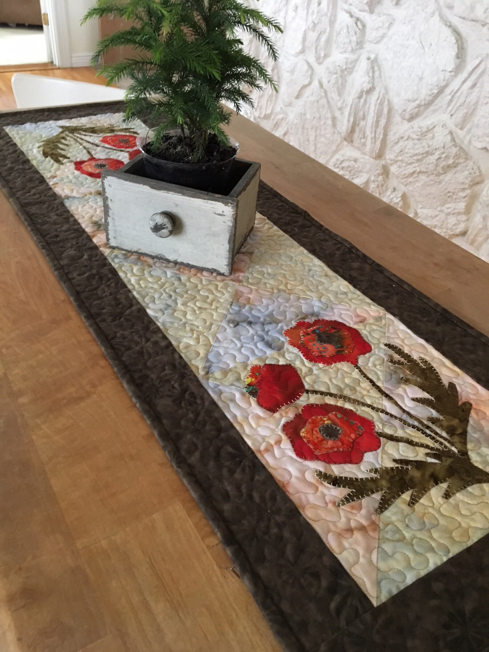 Pretty Poppies Table Runner PDF Pattern From Quilt Doodle - Etsy