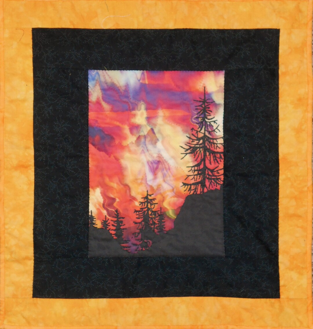Quilted Wall Hanging Fire on the Mountain Wildfire in Black, Red ...