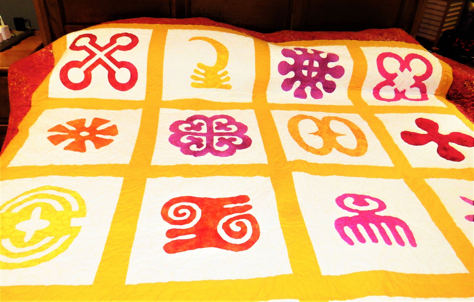 African Adinkra Symbols-- Quilted Wall Hanging in Colors of Passion ...
