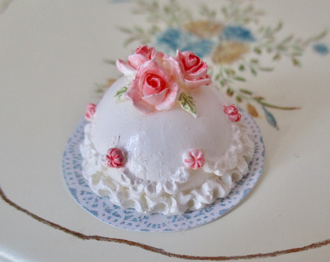 Miniature Cake Miniature Round White Cake With Pink Roses on - Etsy