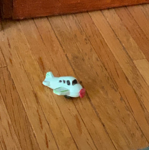 Miniature Toy Airplane Mini Plane Dollhouse Miniature 1:12 | Etsy