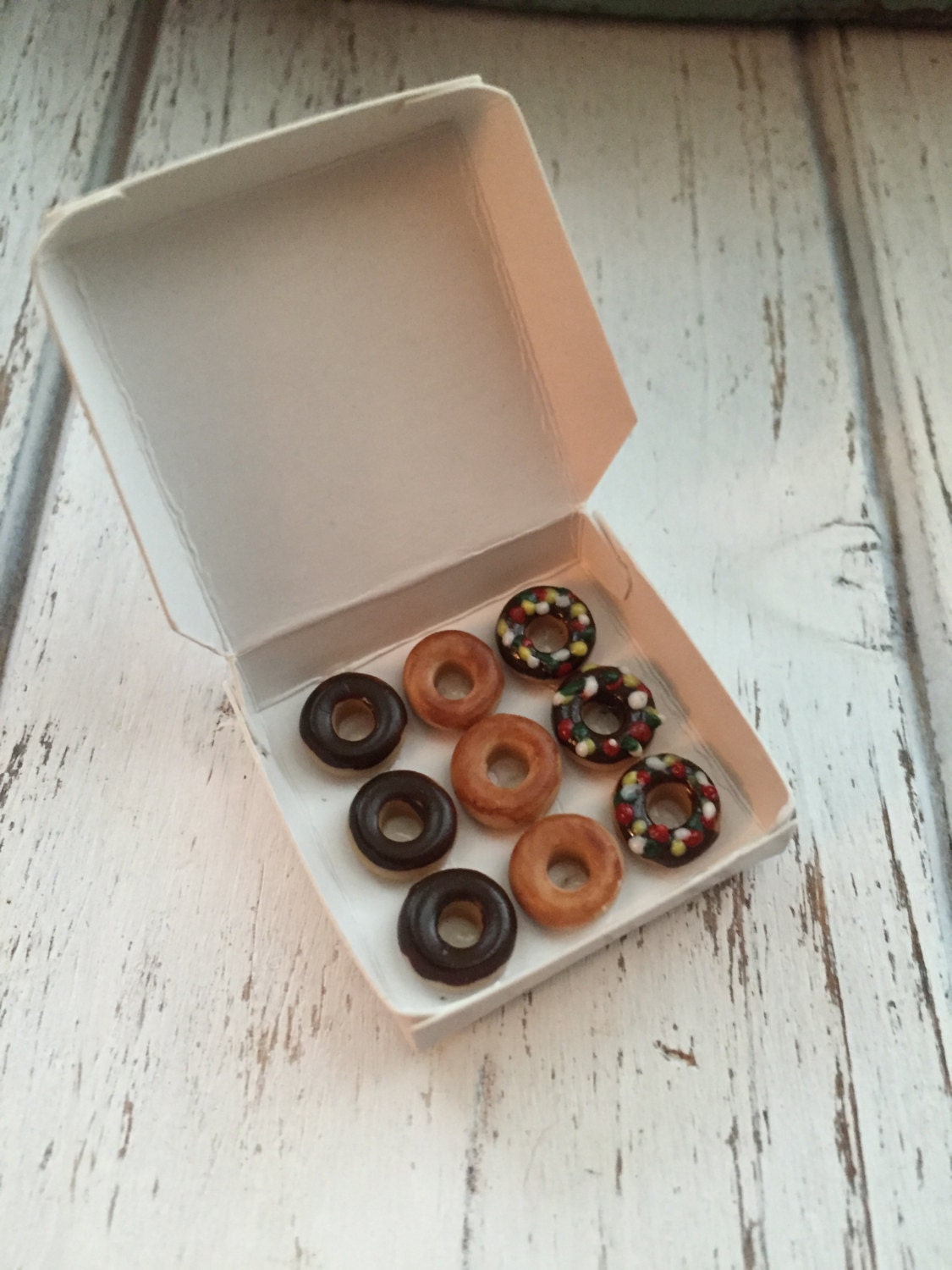 Miniature Box of Donuts Mini Doughnuts Dollhouse Miniature - Etsy