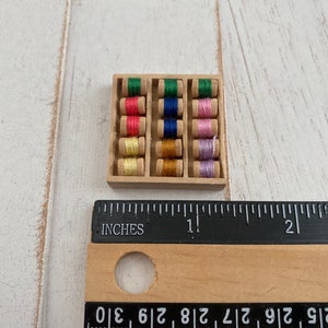 Miniature Thread Box, 15 Mini Wood Thread Spools, Dollhouse Miniature ...