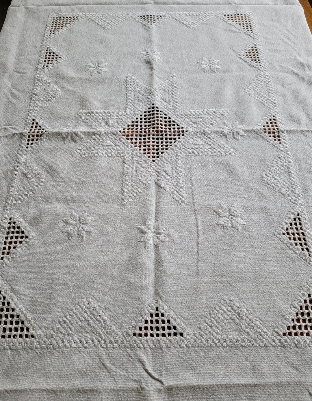 Vintage Embroidered Tablecloth, Hardanger Embroidery, Norwegian ...