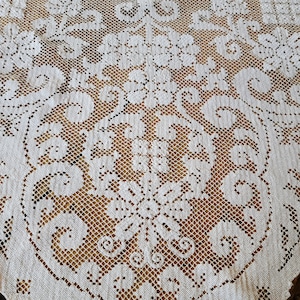 Vintage Italian Hand Knot Filet Net Lace Tablecloth 77x90 Floral Daisy ...