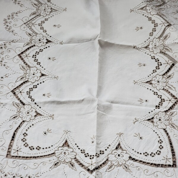 Madeira Linens - Etsy