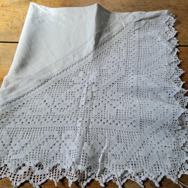 Victorian Tablecloth - Etsy