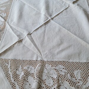 Antique Victorian Tea Cloth Tablecloth LACIS Hand Darned Net Lace Filet ...