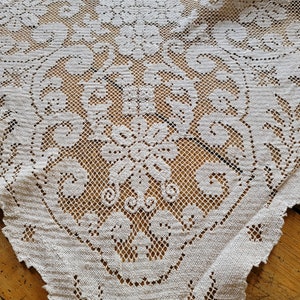 Vintage Italian Hand Knot Filet Net Lace Tablecloth 77x90 Floral Daisy ...