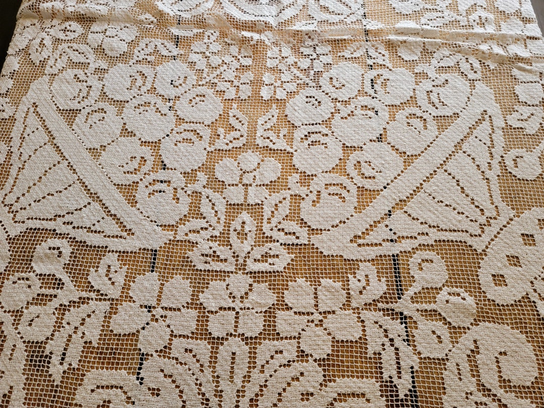 Vintage Hand Knot Filet Net Lace Banquet Tablecloth 66x128 Fruit ...