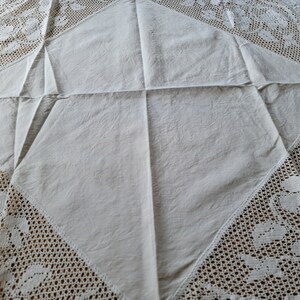 Antique Victorian Tea Cloth Tablecloth LACIS Hand Darned Net Lace Filet ...