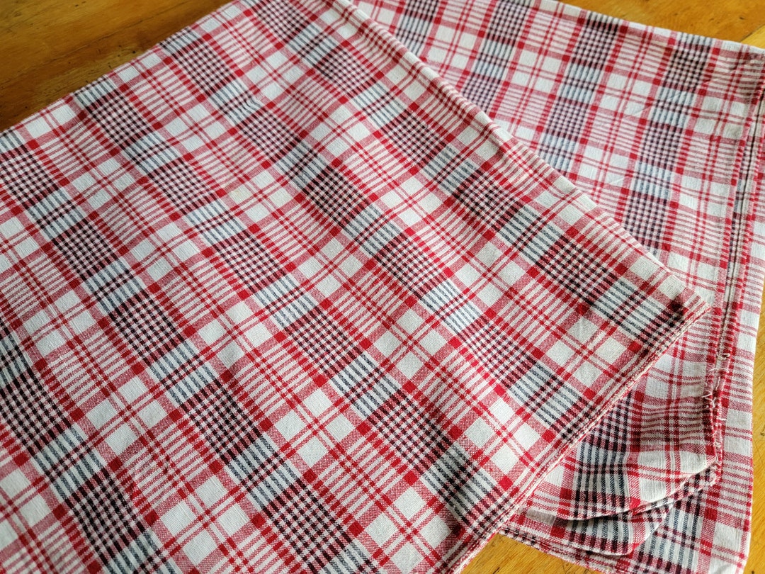 Antique Euro Shams PAIR German, Red and Black Plaid, 28" Square - Etsy