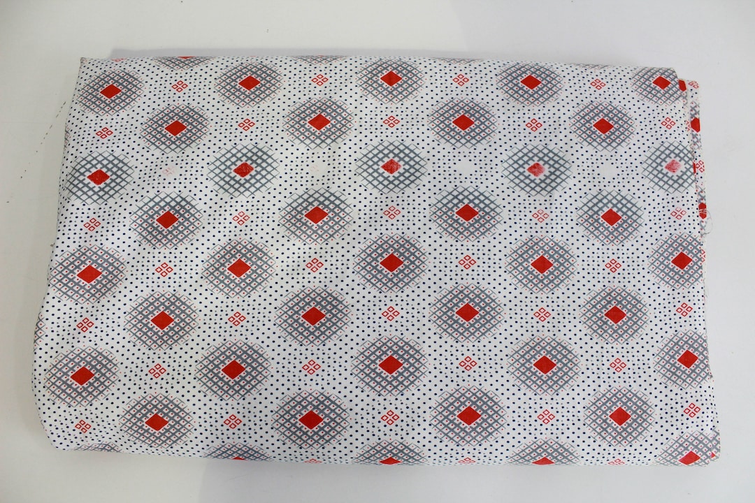 1950s Diamond Print Cotton Fabric, 7.9 Yards, Grey and Red Abstract ...