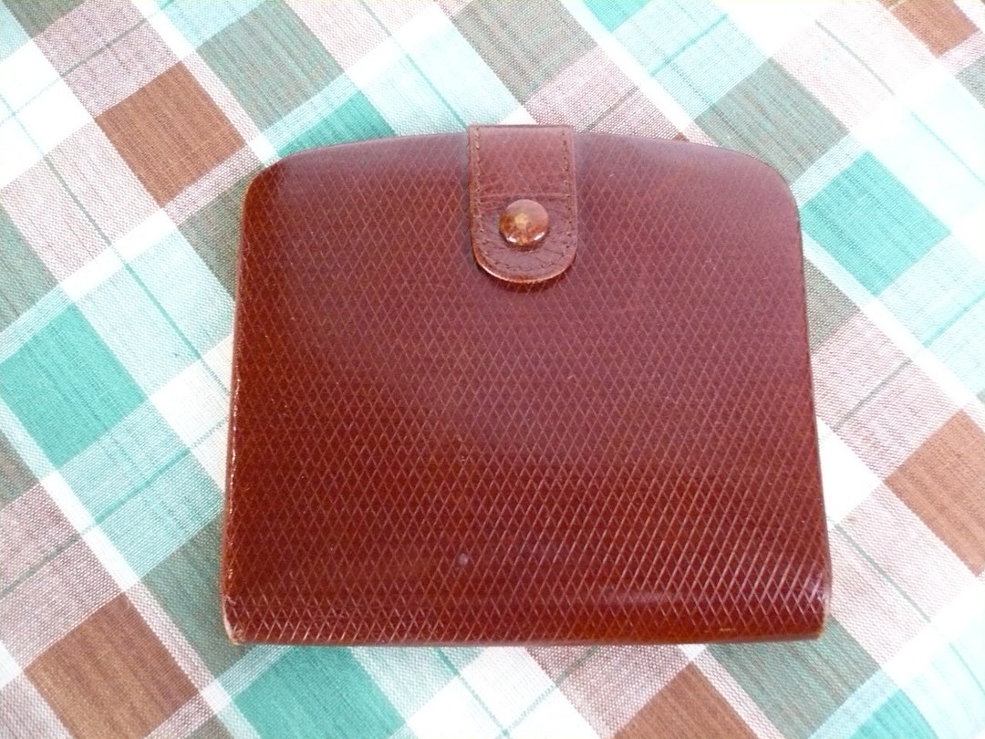 Vintage 80s Brown Leather Wallet With Coin Compartment and Gold Metal ...