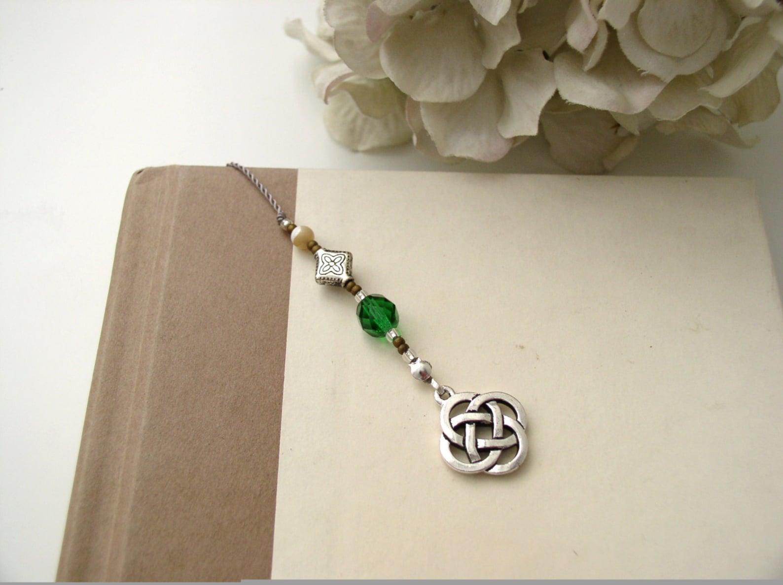 Celtic Knot Bookmark in Soapstone and Emerald Green - Beaded Bookmark ...