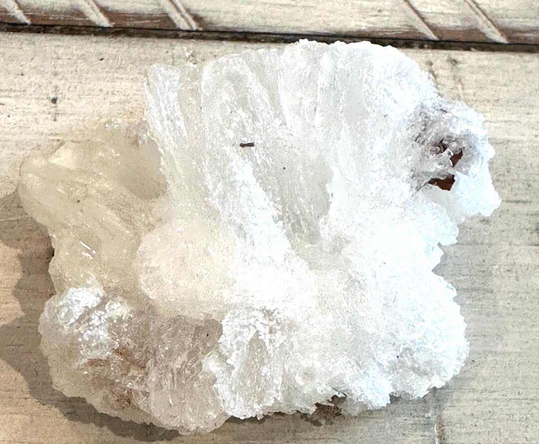 UV Reactive Calcite Crystal - Etsy