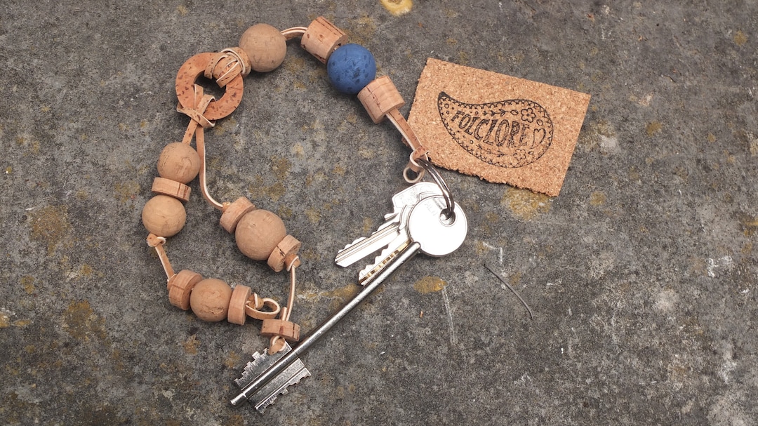 Handcrafted Cork Key Chain With Cork Beads & Cork Cord. Portuguese Eco ...