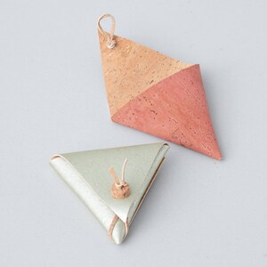 Cork Triangle Coin Purse Wallet - Sustainable Vegan Portuguese Gift ...