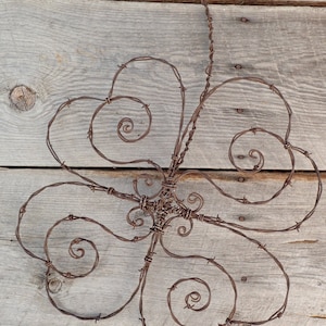 Lucky Spirillian Clover Barbed Wire Hanging. - Etsy