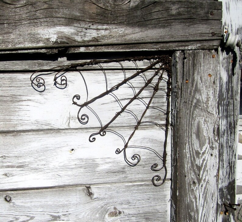 Wicked Wee Barbed Wire 12 Corner Spider Web Twisted for - Etsy UK