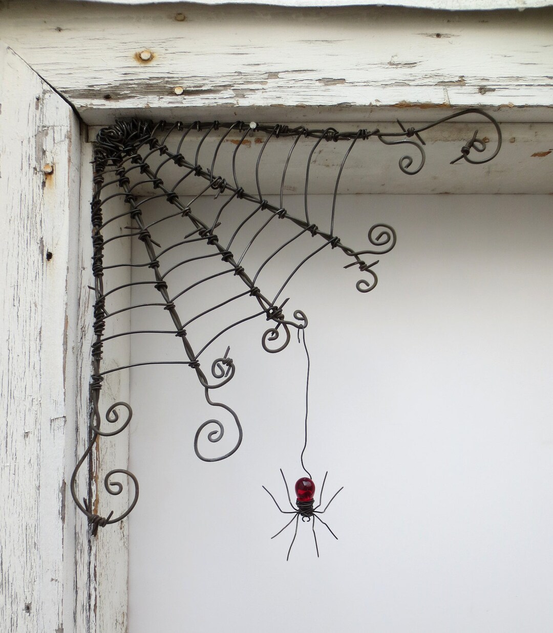 Czechoslovakian Red Spider Dangles From 12 Barbed Wire Corner Spider ...