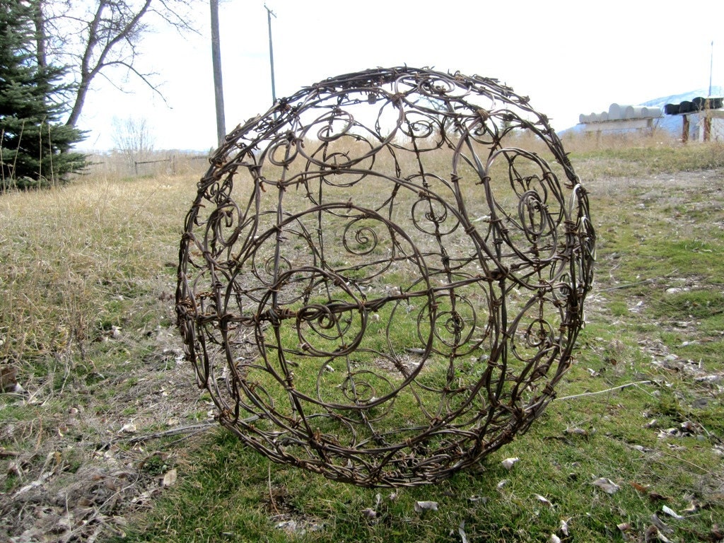 19 Barbed Wire Spirillian Sphere Made to Order - Etsy
