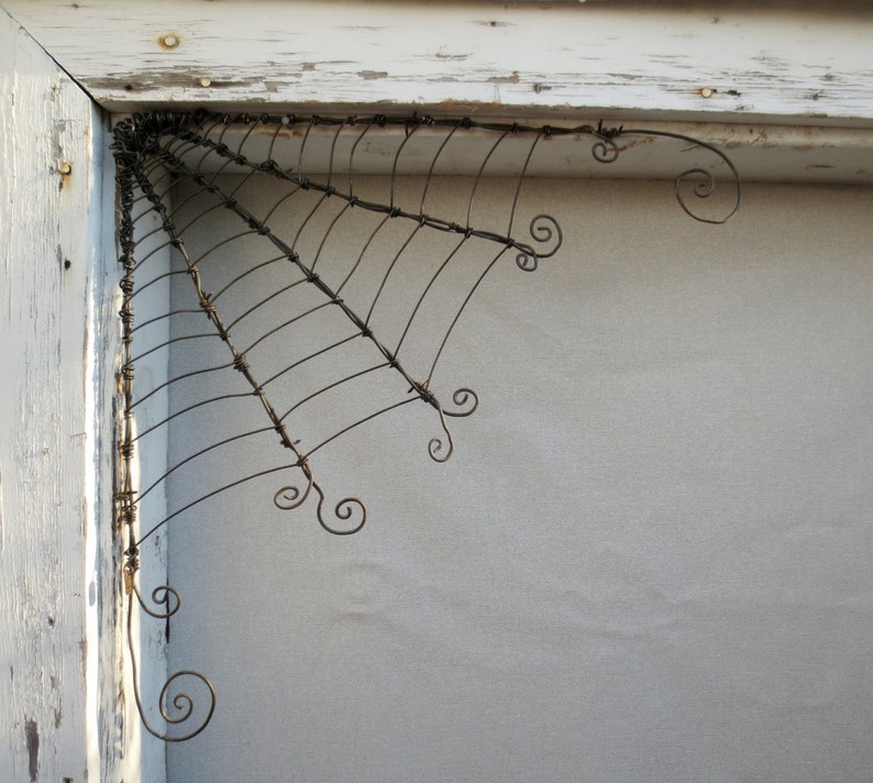 Wicked Wee Barbed Wire 12 Corner Spider Web Twisted for - Etsy UK