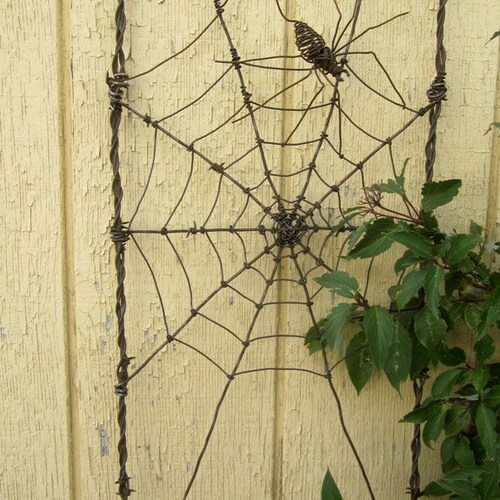 Spinning Spider in A Web Barbed Wire Garden Trellis - Etsy