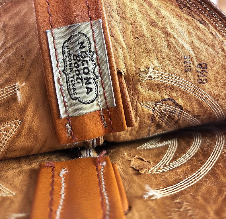 Botas vaqueras vintage de cuero dorado NACONA con diseño de pata de ...