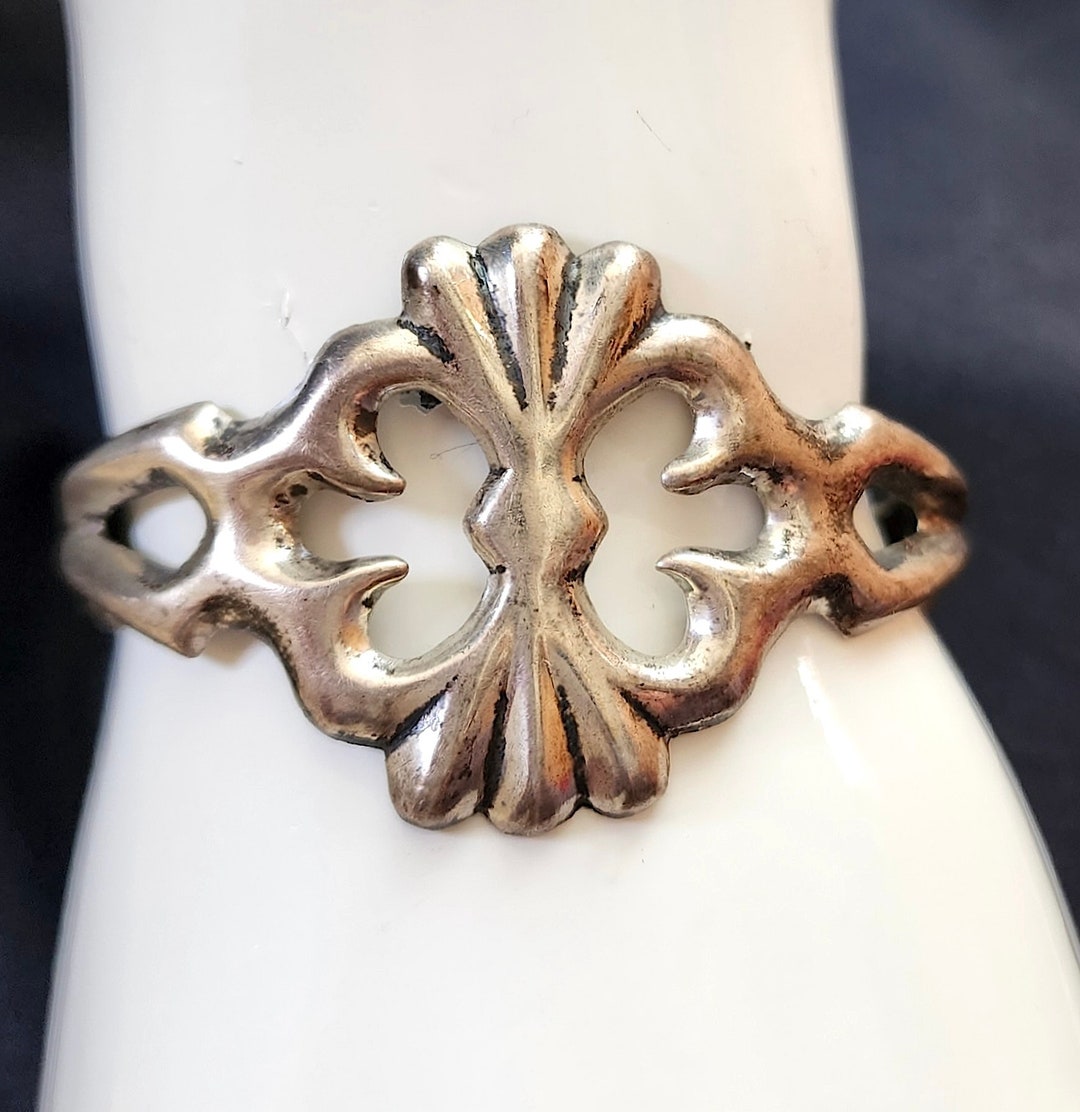 Vintage Sterling Silver Navajo Silversmith FL Begay Sand Cast Cuff ...