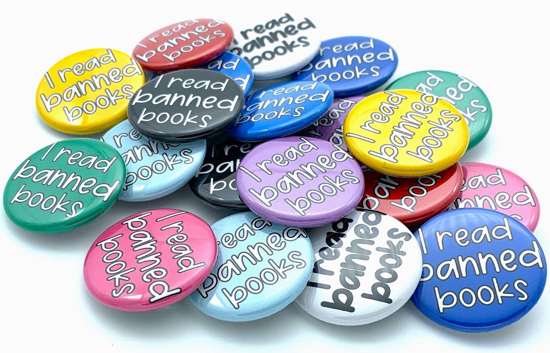 I Read Banned Books Pins (20 Pack) Various Sizes and Back Types / Great ...