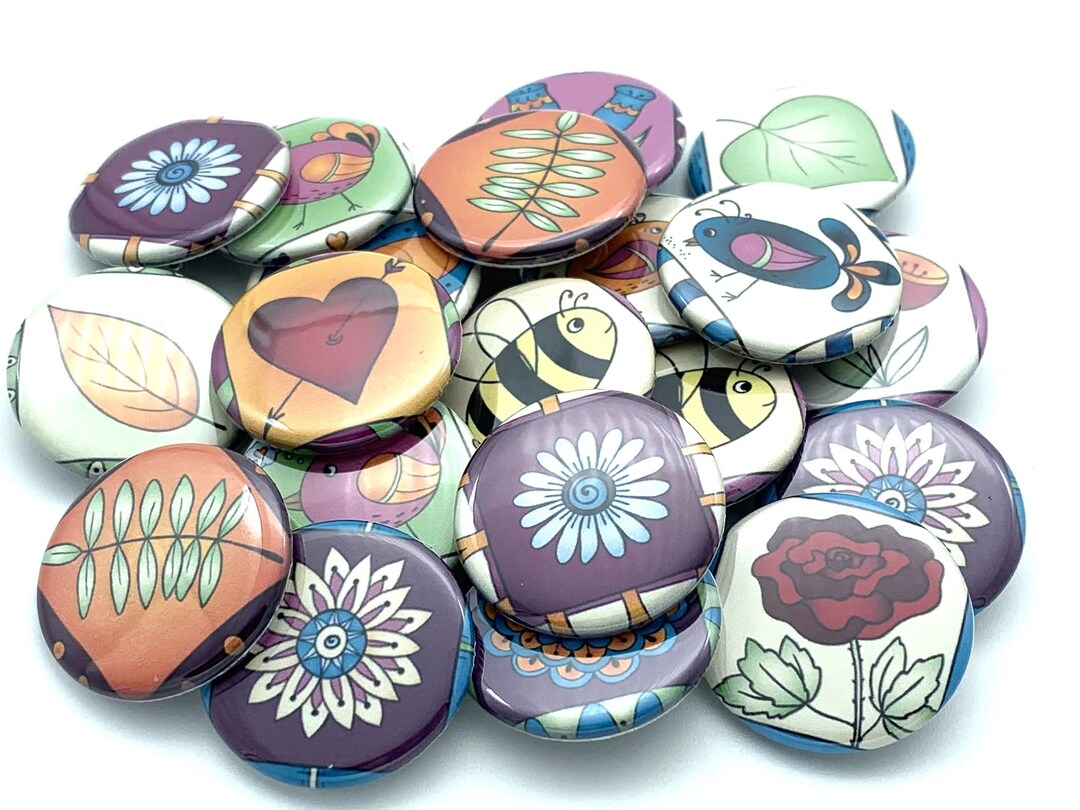 Cute Bees, Birds and Flower Buttons. Set of TWENTY. Various Backs and ...