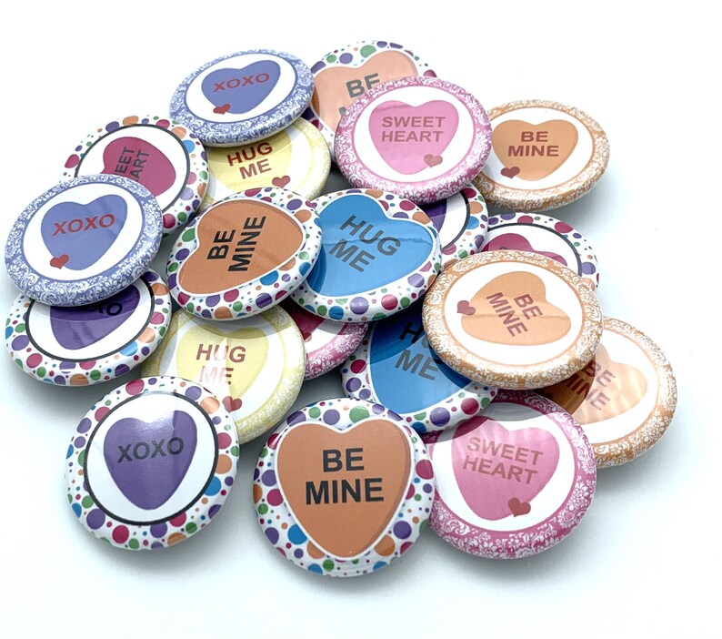 TWENTY Conversation Heart Buttons / Perfect Valentine's Day Party Treat ...
