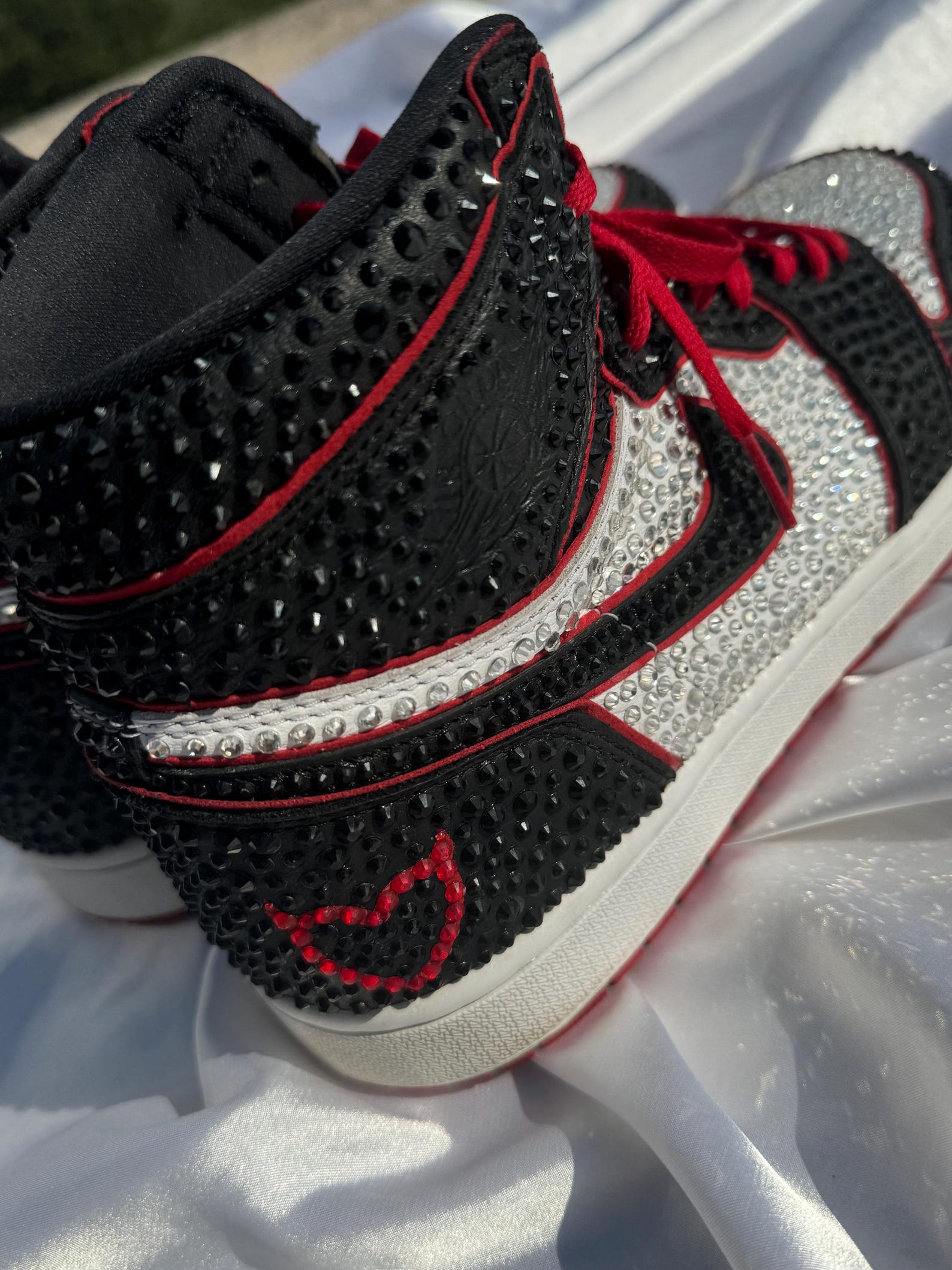 Handmade Rhinestone Air Jordan 1 High: Custom Bling Sneakers - Etsy