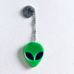 Green Alien Necklace, Retro Space Aliens Necklace, Y2K Kidcore ...