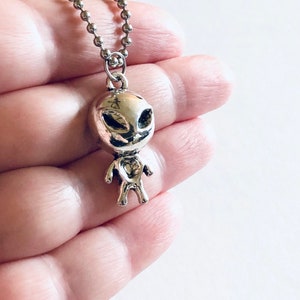 Alien Necklace Stainless Steel Ball Chain With Silver Aliens Charm, UFO ...
