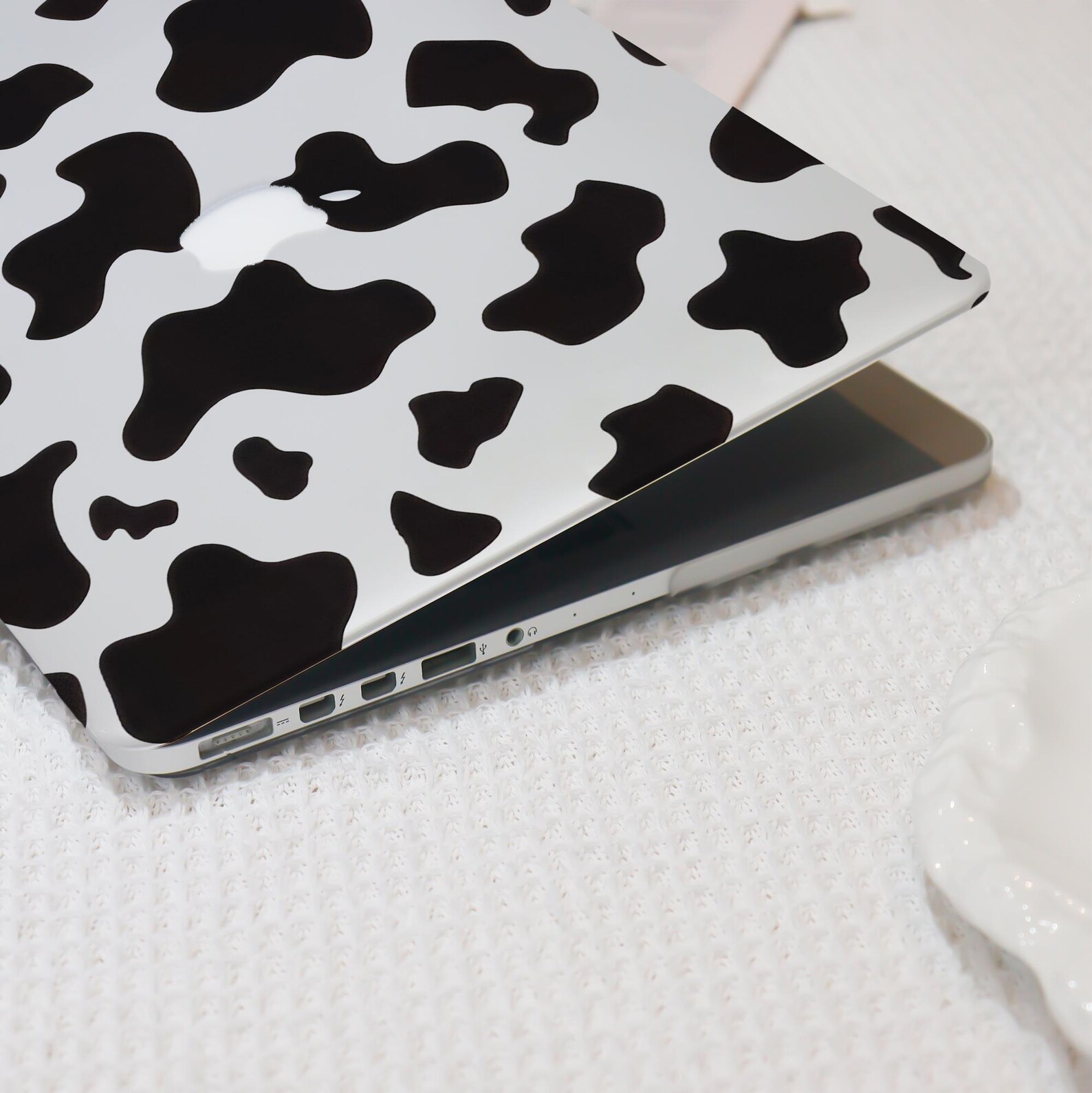 Cow Patterning Dot New MacBook Case for MacBook Ret 15/13,air 15/13 ...