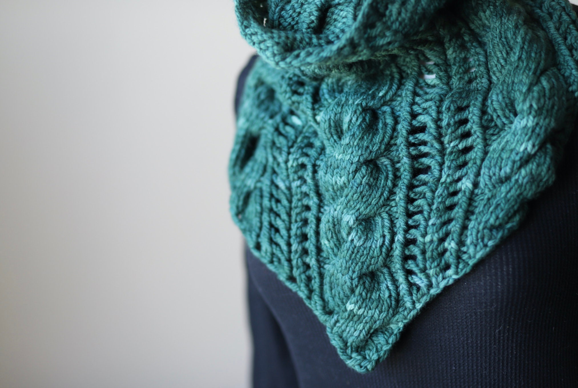 Holly and Ivy Cowl Knitting Pattern PDF Instant Download - Etsy