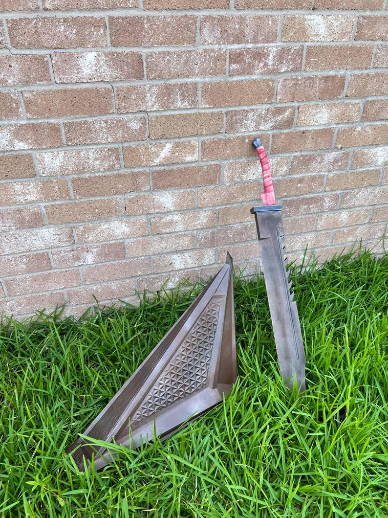 Pyramid Head Helmet Silent Hill Custom Cosplay Prop – Handmade Replica ...