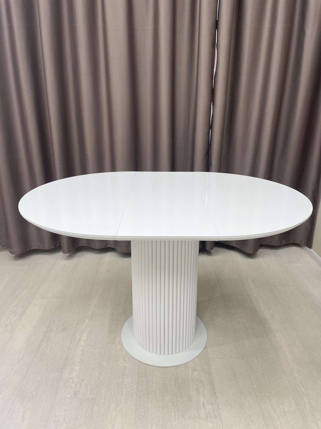 Extendable Round Dining Table: White Fluted Base, Marble HPL Top - Etsy