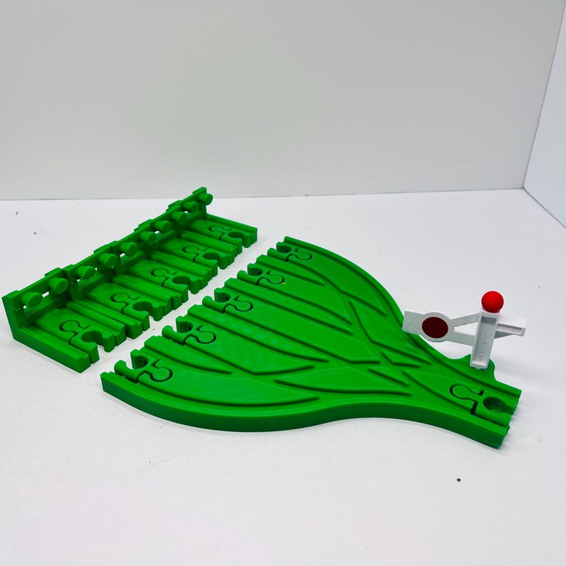 Wooden Railway 5 Way Split Train Track & Buffer/bumper Set W/w Thomas ...
