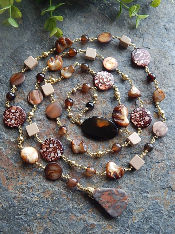 Chunky stone necklace store