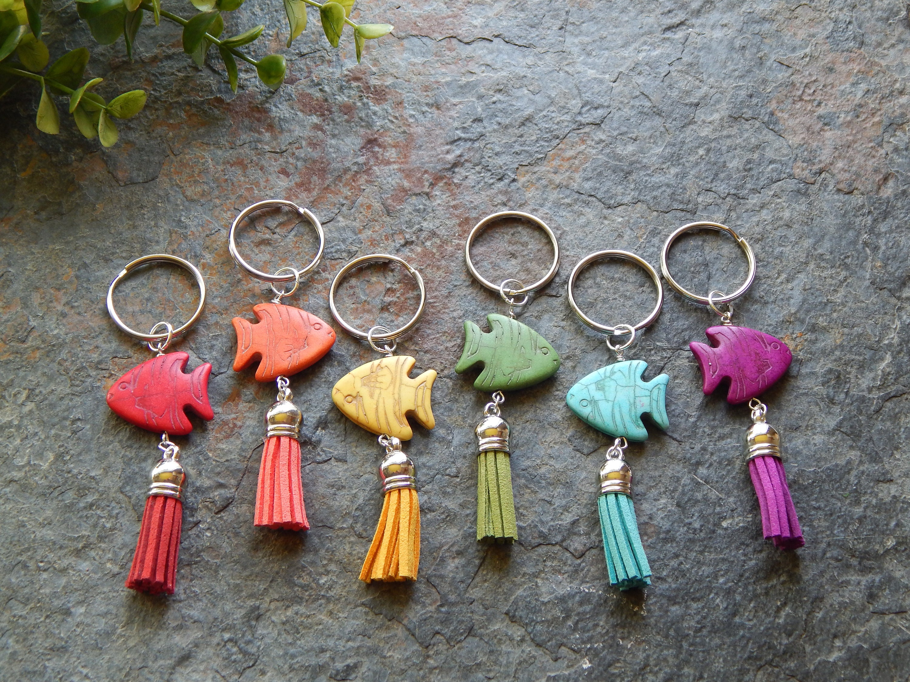 Rainbow Colors Stone Fish Keychain - Fish Tassel Charm - Zipper Pull ...