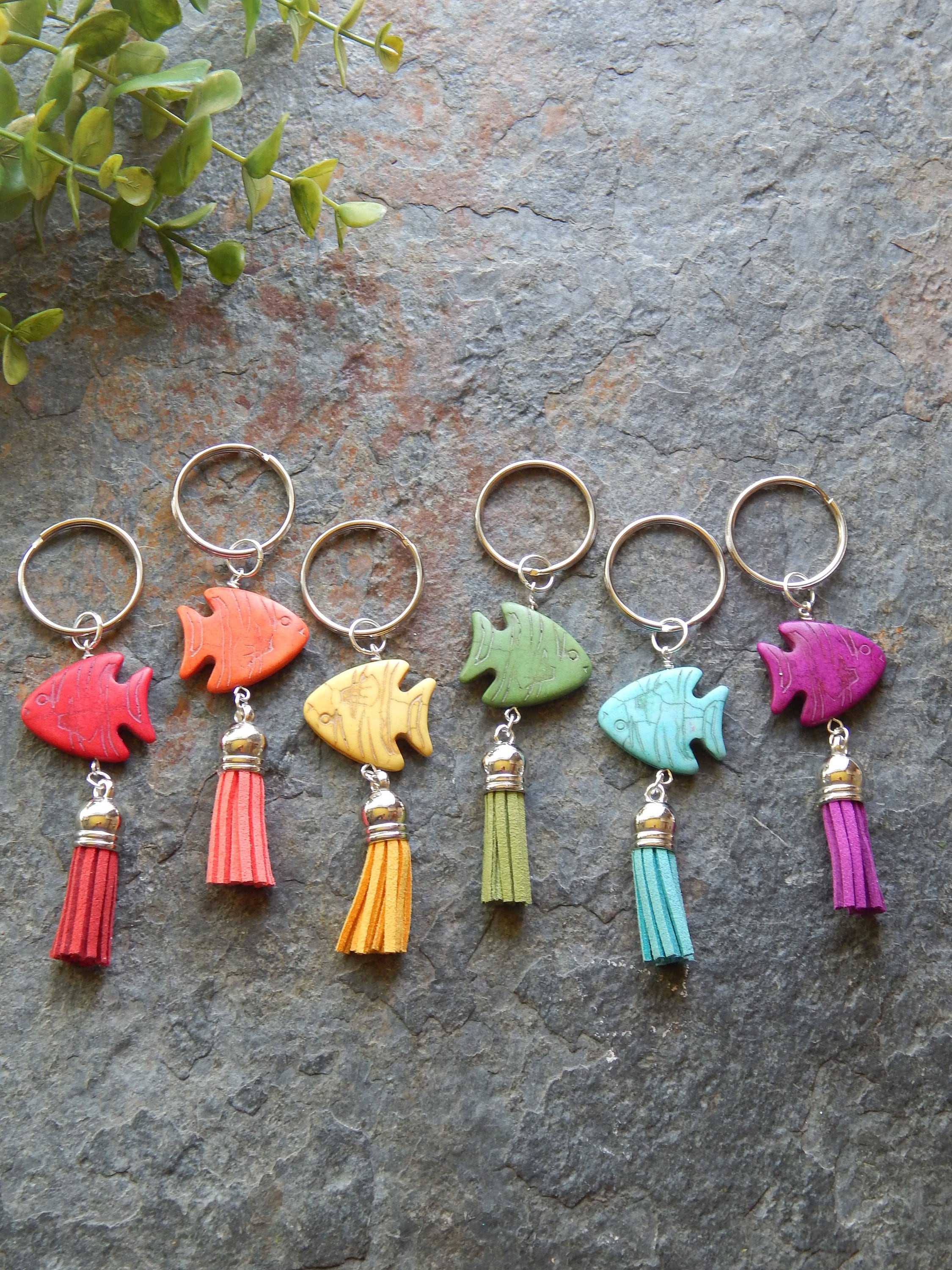 Rainbow Colors Stone Fish Keychain - Fish Tassel Charm - Zipper Pull ...