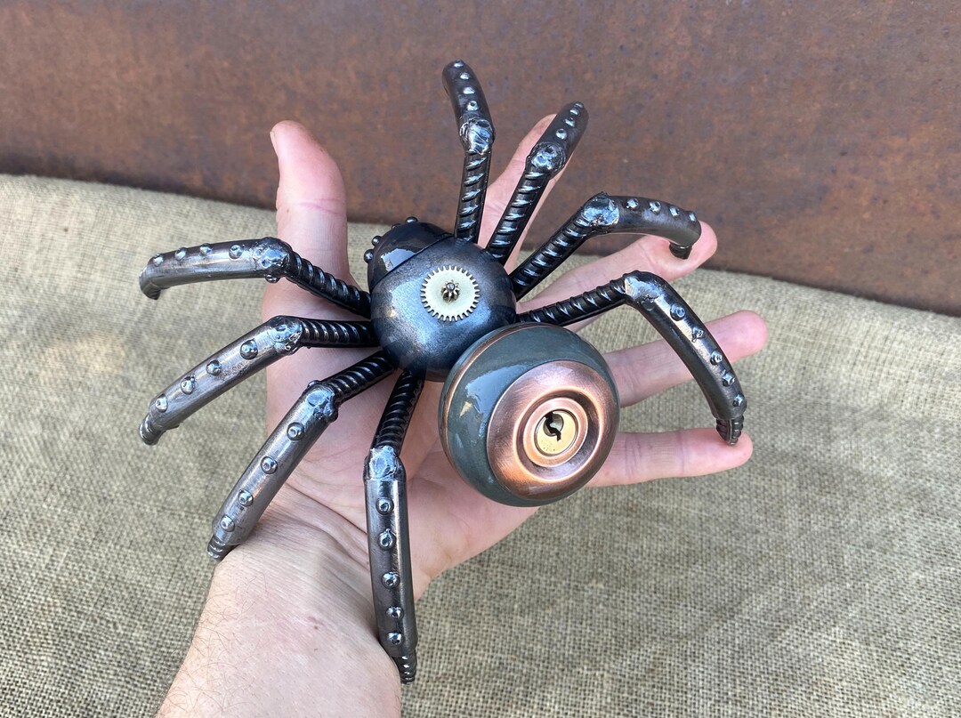 Metal Spider Sculpture: Handmade Welding Art, Steampunk Tarantula Decor ...