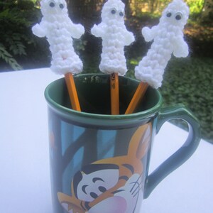 Ghost Pencil Toppers Set of 3 Crocheted Halloween Birthday - Etsy