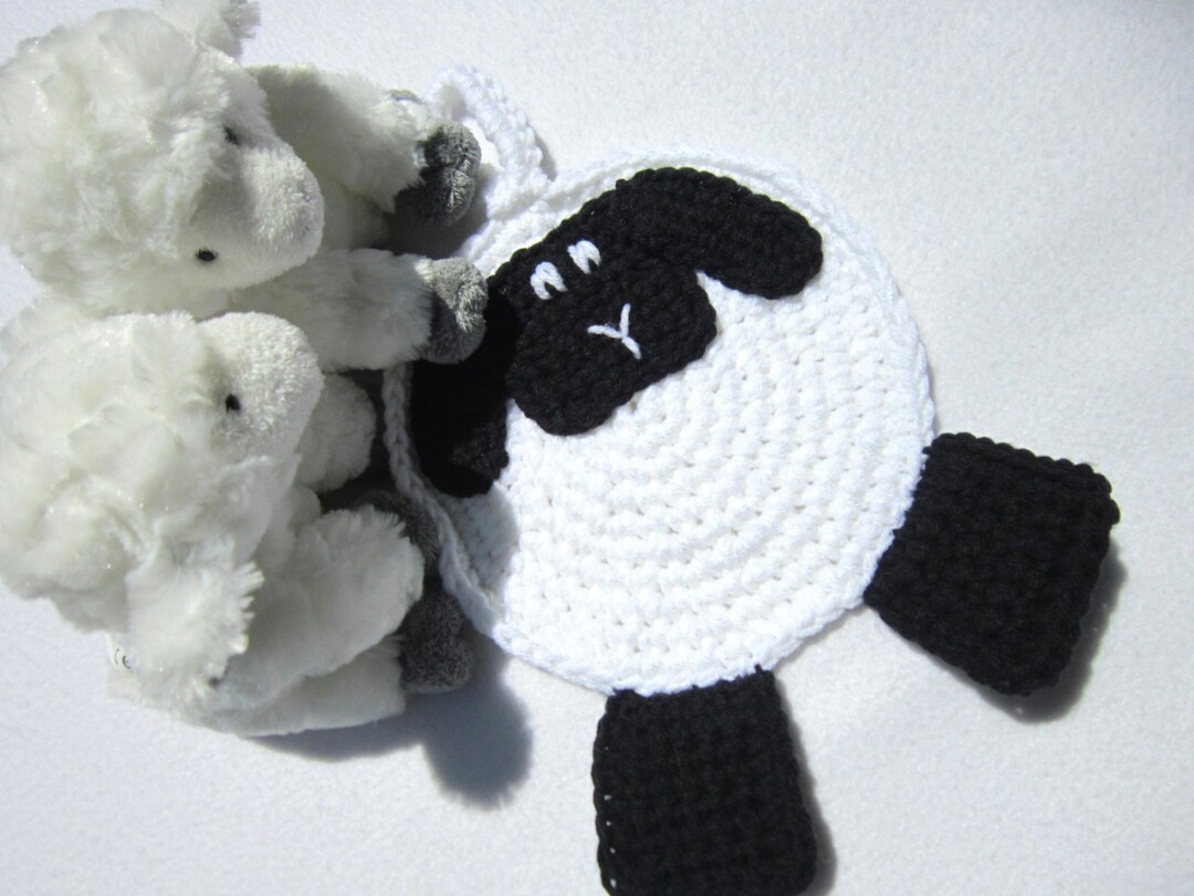 Crochet Sheep Pot Holder: Farmhouse Kitchen Decor, Lamb Trivet - Etsy