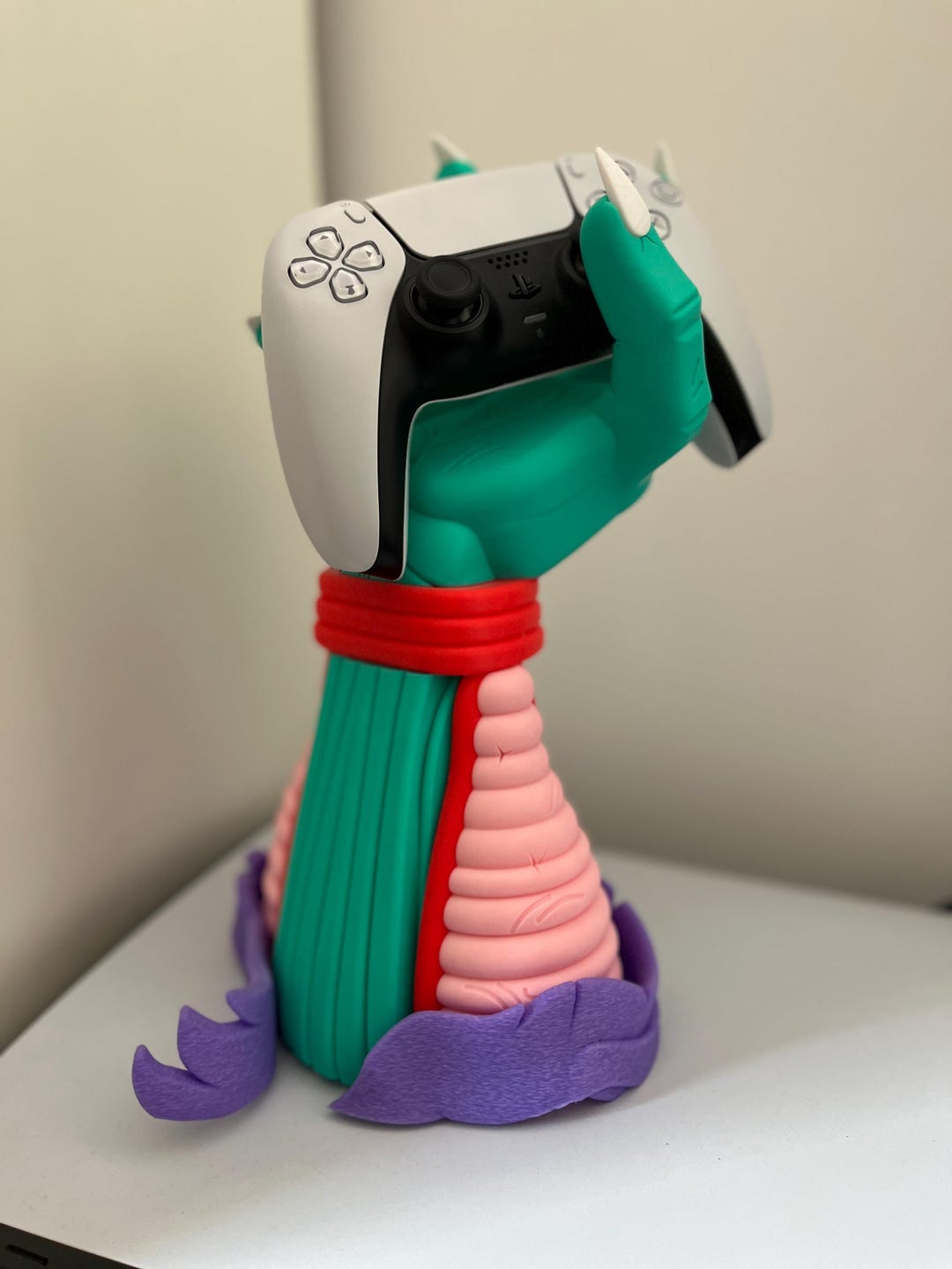 Hand of Piccolo Controller Stand – Unique Dragon Ball Inspired Gaming ...