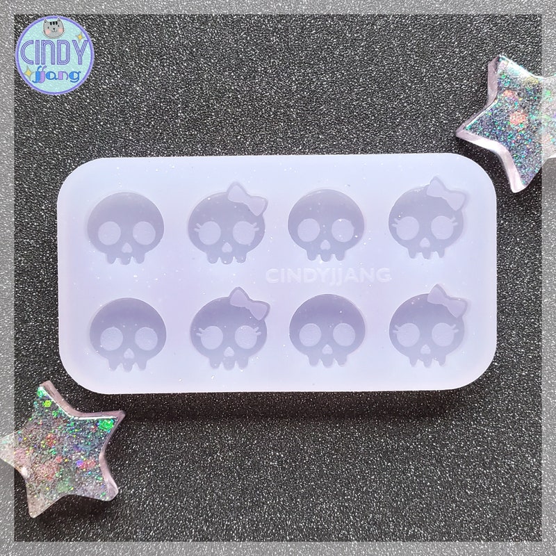 Clay Skull - Etsy