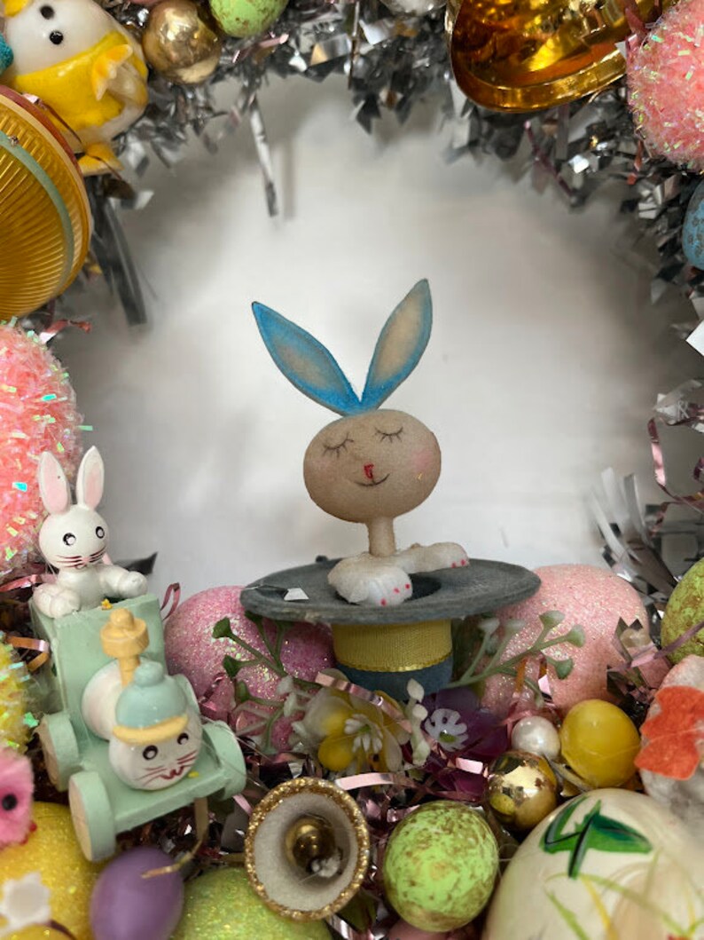 14 Vintage Easter Wreath Kitsch Easter Bunny Wreath - Etsy